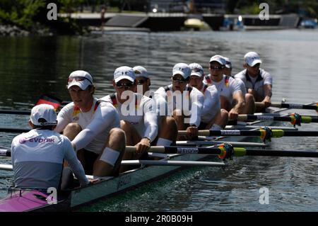 Steuermann Peter Thiede, Matthias Flach (Schlagmann), Florian Mennigen ...