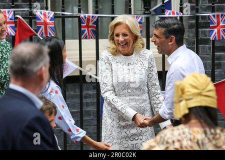 King Charles III greets the First Lady of Ecuador Angela Lavinia ...