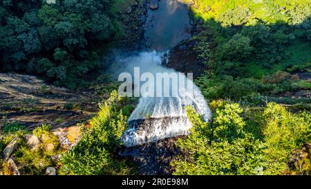 Ditinn waterfall, Fouta Djallon, Guinea Conakry Stock Photo - Alamy