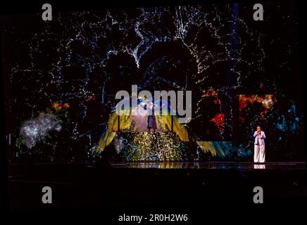 May 8, 2023: Ukrainian singer Alyosha and Rebecca Ferguson duet at the ...