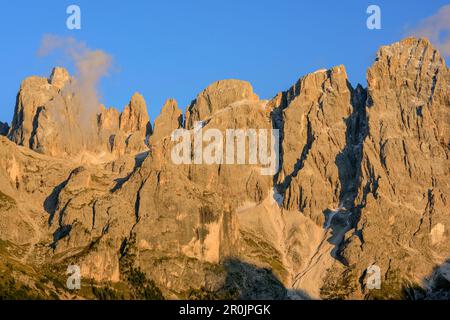 Pala range in alpenglow with Cima del Focobon, Campanile del Focobon ...