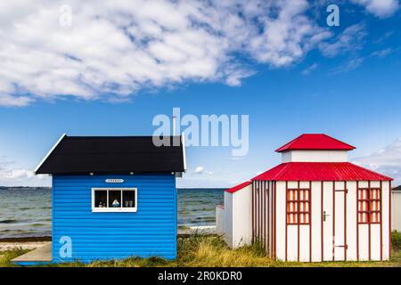 Beach huts on Vester Beach, Aeroskobing, Isle of Aero, Denmark Stock ...