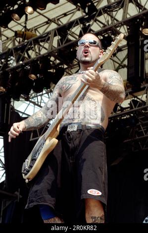 Milan Italy 1995-06-09 : Billy Graziadei guitarist and singer of ...