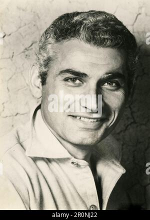 American actor Jeff Chandler, 1950s Stock Photo - Alamy