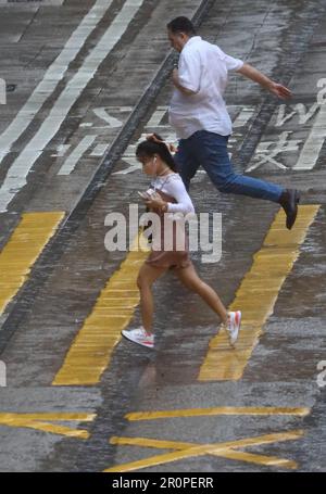 Heavy rain during Red Rainstorm Warning Signal and Thunderstorm Warning ...
