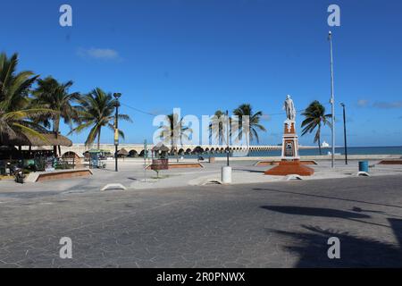 PROGRESO, MEXICO - OCTOBER 17, 2016 Progreso Pier the world’s longest ...