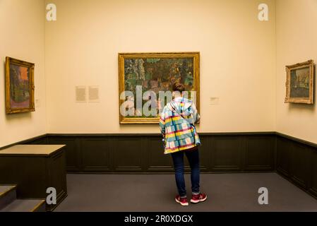 Person looking at painting by Pierre Bonnard, Kunsthaus, Museum of Art ...