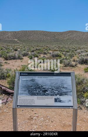 Informational sign for the abandoned town site of Skidoo in Death ...