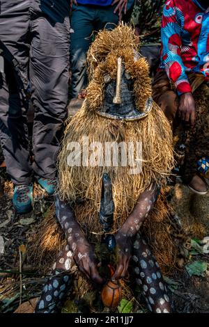 Traditional masked man, Yaka tribe, Mbandane, Congo Stock Photo - Alamy
