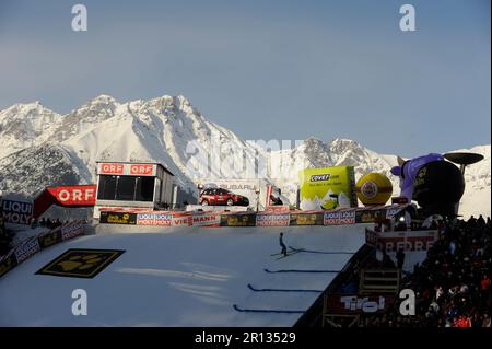 Werbung beim Skispringen. 4 Schanzen-Tournee, Springen an der Bergisel ...