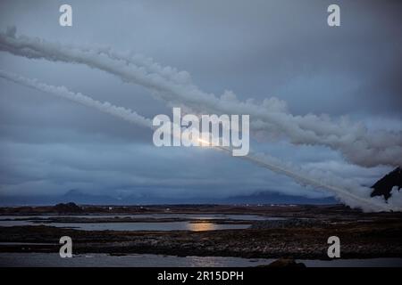 US Marines firing HIMARS during exercise Formidable Shield 23 Stock ...