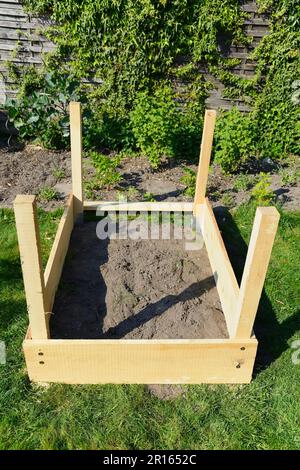 Raised bed construction Stock Photo - Alamy