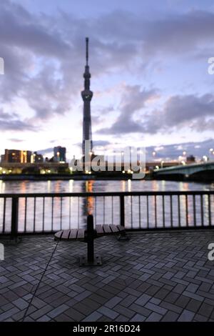 Sumida River at dawn and Sumida River Terrace Stock Photo - Alamy