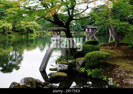 View of Kenroku kouen park Stock Photo - Alamy