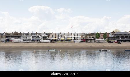 Putney Embankment, Dulwich College Boat Club and boathouses on the ...