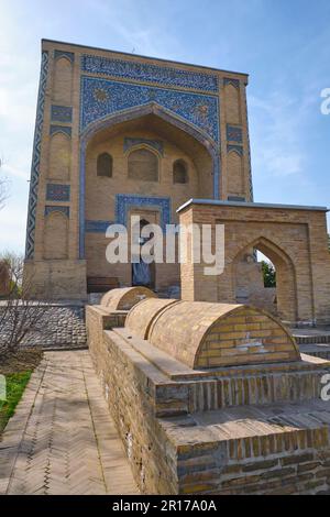 Abu Bakr Kaffal Shashi mausoleum, Tashkent, Uzbekistan, Central Asia ...