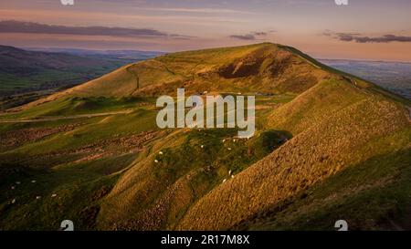 Mam Tor Sunset Stock Photo - Alamy
