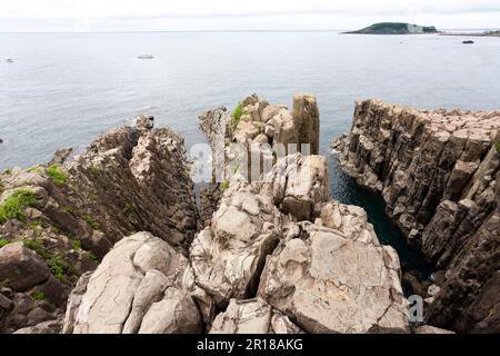 Tojinbo - Cliffs facing the Sea of Japan Stock Photo - Alamy
