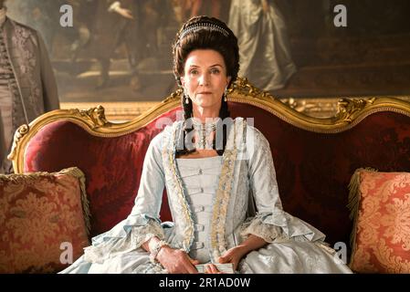 QUEEN CHARLOTTE: A BRIDGERTON STORY, Michelle Fairley (center), Richard ...