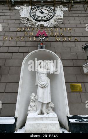 metro, Prospekt Mira station, Koltsevaya line, Moscow, Russia Stock ...