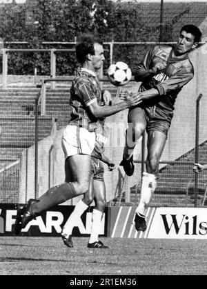 PORTSMOUTH V WIMBLEDON, 1987. BILLY GILBERT BATTLES WITH CARLTON ...