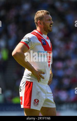 Joe Batchelor #12 of St Helens celebrates after the Betfred Super ...