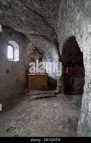 Early Christian Maximus Chapel, St. Peter's Cemetery Catacombs ...