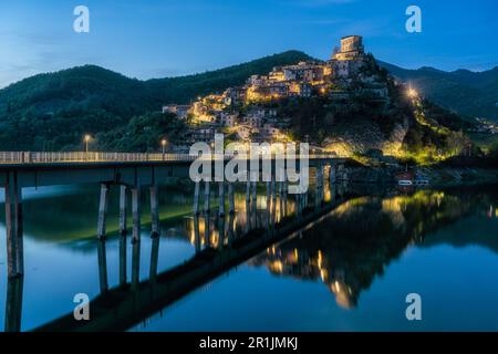 Beautiful Castel di Tora village,Rieti province,Lazio,Italy Stock Photo ...