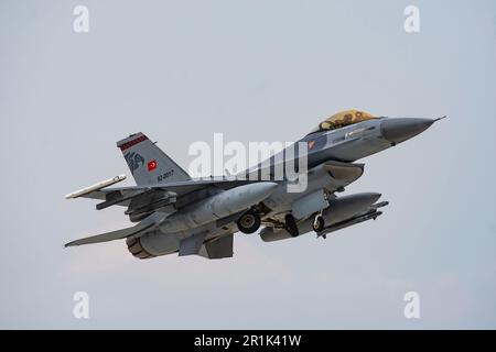 F-16 Block 40 -92 0017 TUAF Tunc Filo Bronze 151st Squadron, SEAD ...