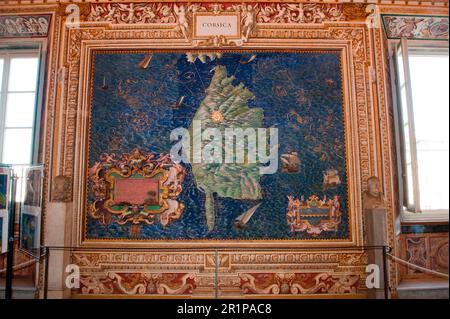 Vatican Museums - Gallery of the Geographical Maps with frescoes on the ceiling and walls Stock ...
