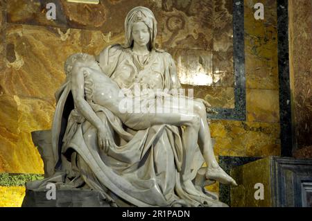 Marble sculpture Pieta by Michelangelo Buonarotti in St. Peter's ...