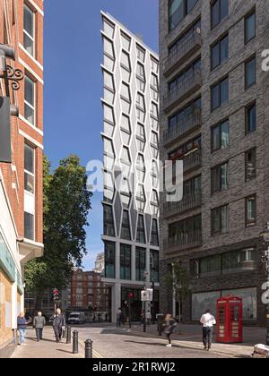 Lala. The Broadway, London, United Kingdom. Architect: Squire ...