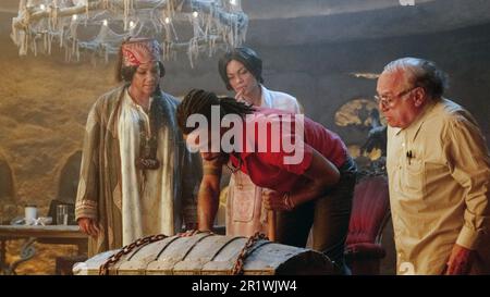 Haunted Mansion Danny DeVito, Rosario Dawson, Tiffany Haddish & LaKeith ...