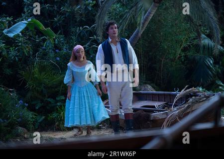 THE LITTLE MERMAID, from left: Jonah Hauer-King, Halle Bailey as Ariel ...