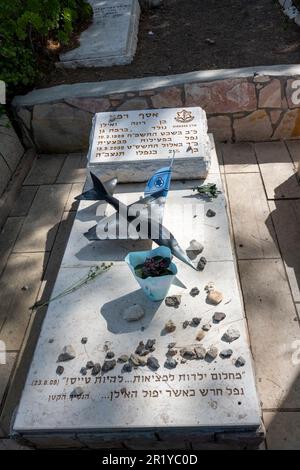Graves of Ilan Ramon and his son Asaf Ramon. at Nahalal Cemetery, Ilan ...