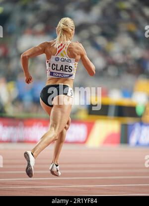 Hanne CLAES running the 400m hurdles at the 2019 World Athletics ...