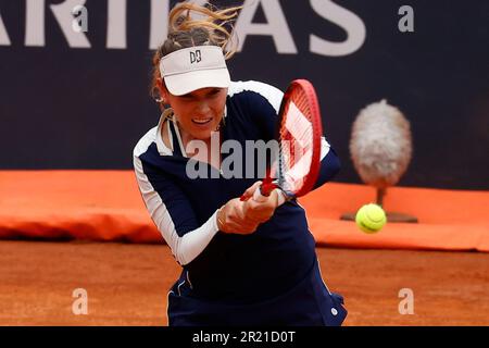 Rome, Naples, Italy. 16th May, 2023. Iga Swkiatek (POL) against ...