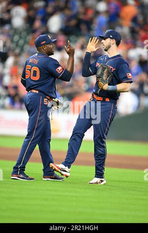 Houston Astros closing pitcher Hector Neris pitches in the ninth inning ...