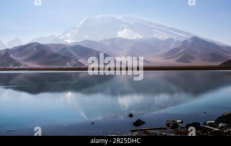 Kale Kule lake Stock Photo - Alamy