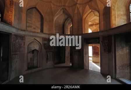 Hasht Behesht Palace in Isfahan, Iran, is a masterpiece of Persian ...
