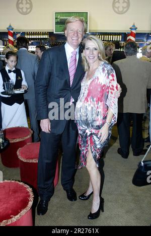 Jane Flemming and husband The Doncaster Day racing carnival at Royal ...