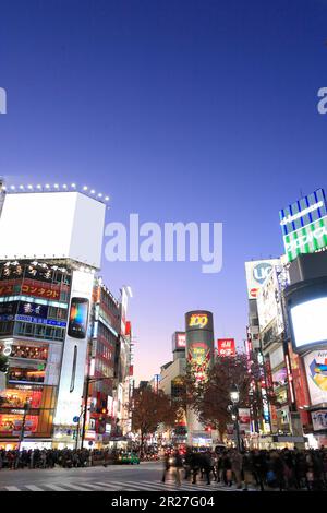 Shibuya scramble crossing sunset landscape Stock Photo - Alamy