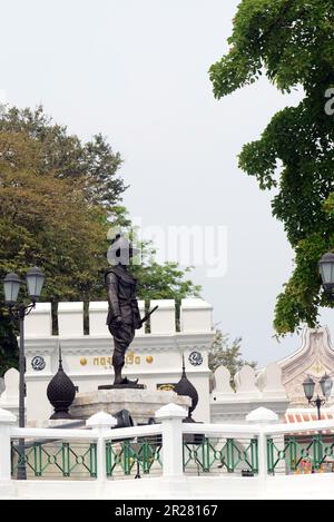 Statue of King Taksin the Great on the bank of the Chao Phraya river in ...
