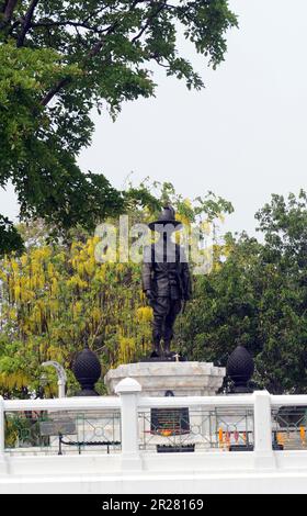 Statue of King Taksin the Great on the bank of the Chao Phraya river in ...