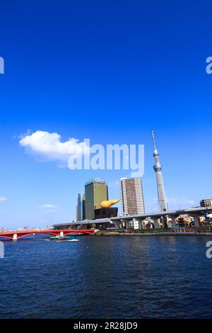 Tokyo sky tree from Komagata bridge Stock Photo - Alamy