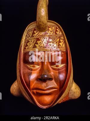 Pre-Columbian art, Peruvian art Stock Photo - Alamy