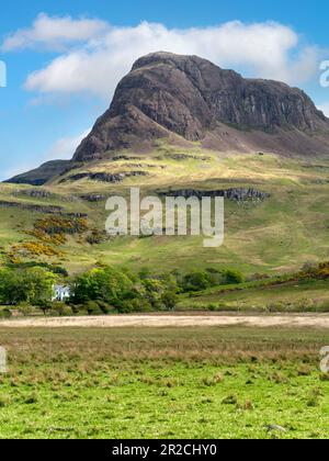 Talisker House and Preshal More mountain, Talisker, Isle of Skye ...