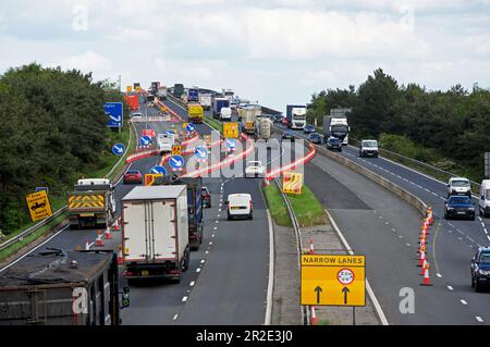 Traffic on the M62 motorway, as it crosses the River Ouse on the Ouse ...