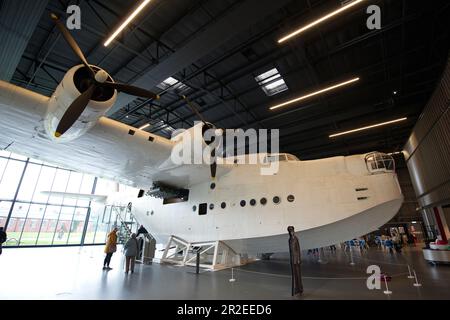 Short Sunderland MR5 flying boat Stock Photo - Alamy