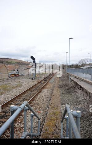 Looking north at Abercynon station. Merthyr line is straight ahead and ...